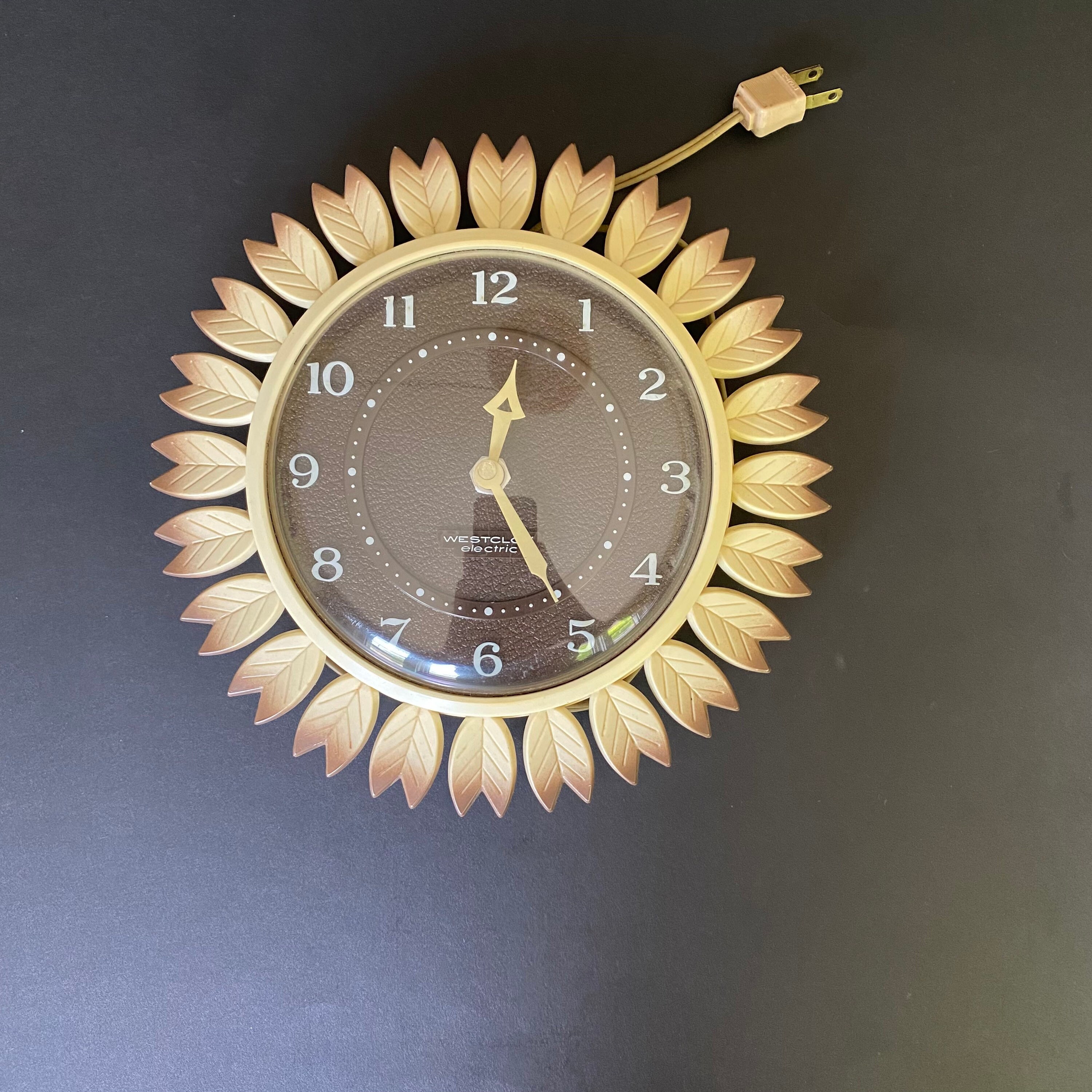 Vintage Electric Westclox Wall Clock Sunflower Posey Retro Design Brown and Ivory - Etsy