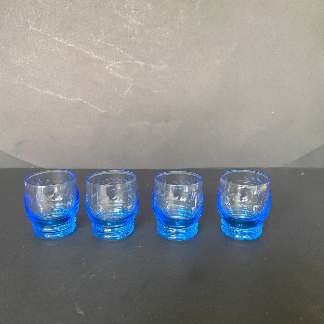 Set of Four 4 Vintage Blue Schnapps Cordial Shot Glasses in Willow Moon ...
