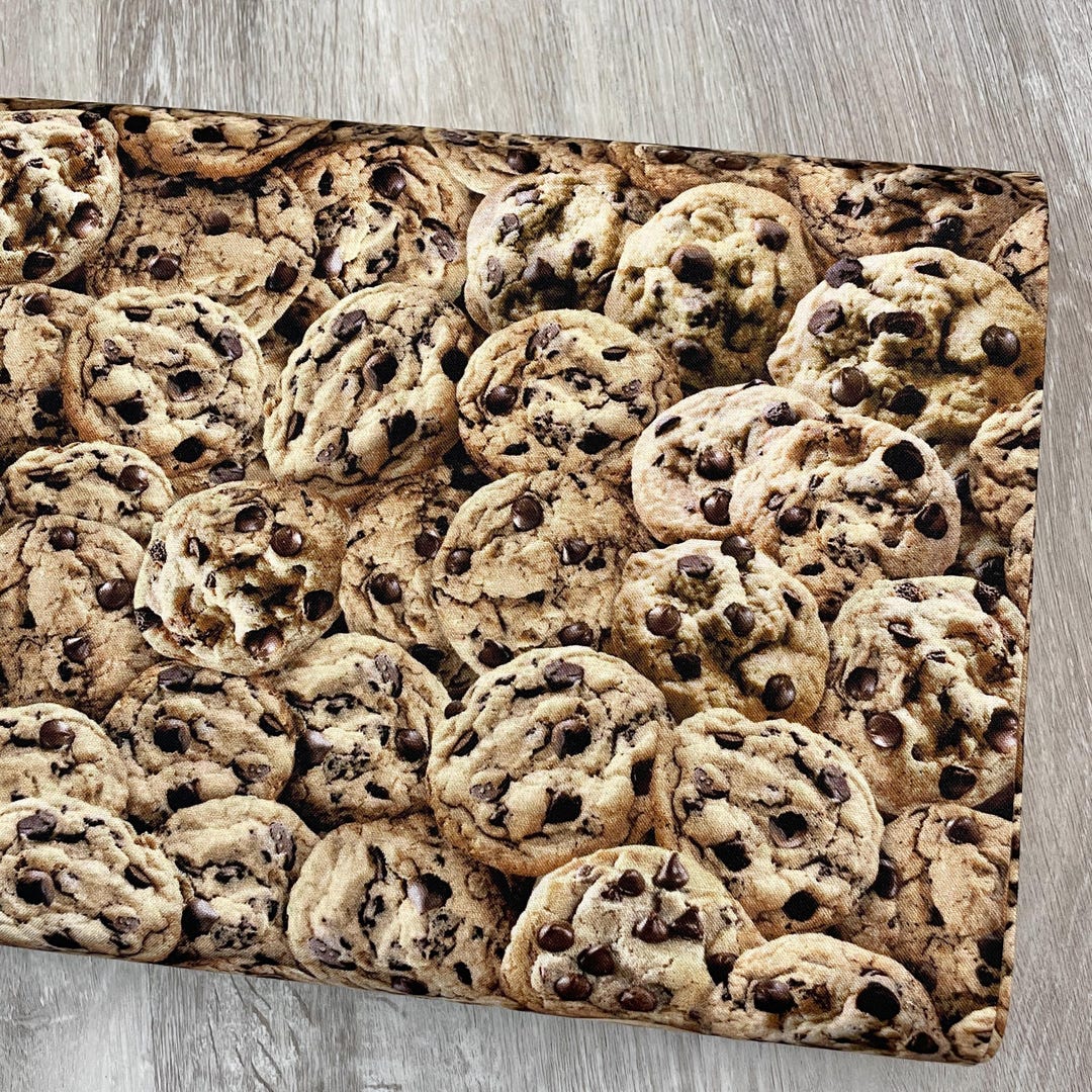 Chocolate Chip Cookie Fabric - Timeless Treasures - 100% Cotton - Food ...