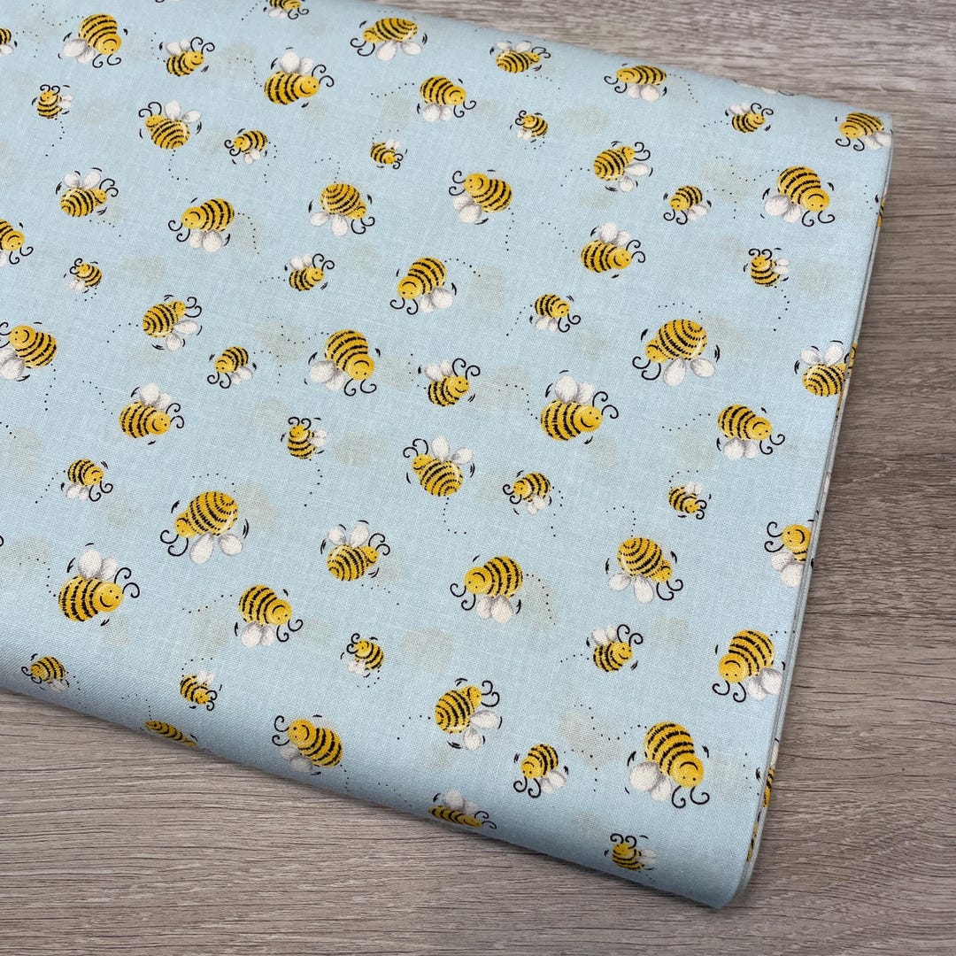 Bee Fabric by the Yard Light Blue Susybee Clothworks 100% Cotton Fabric ...