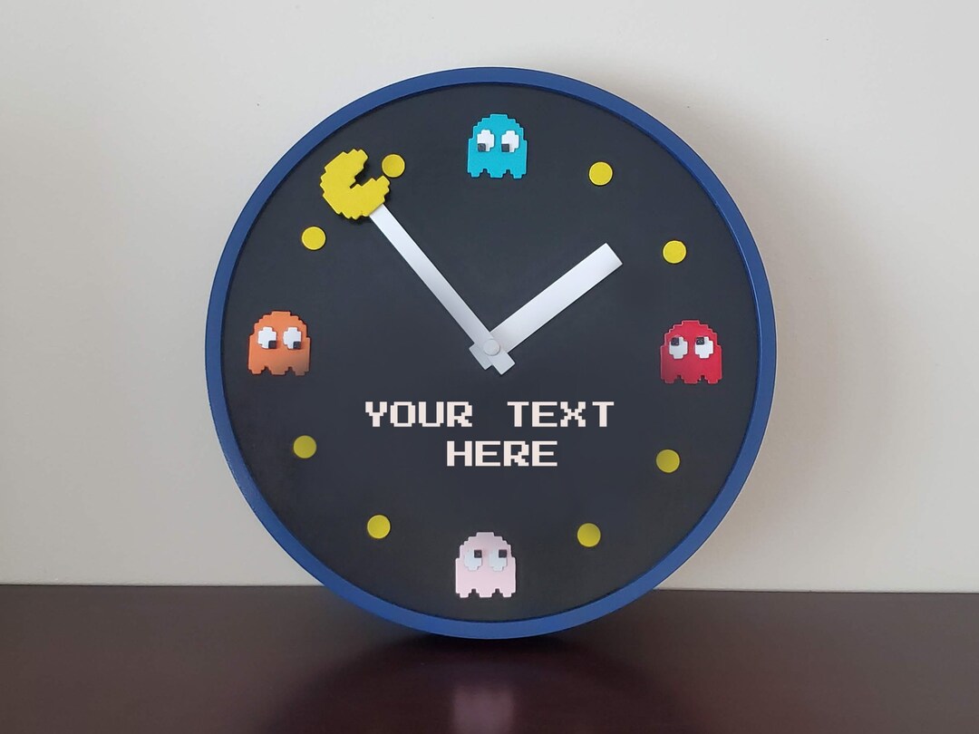 Pacman Retro Arcade Gaming Clock Gift for Gamers Customize Your Text - Etsy