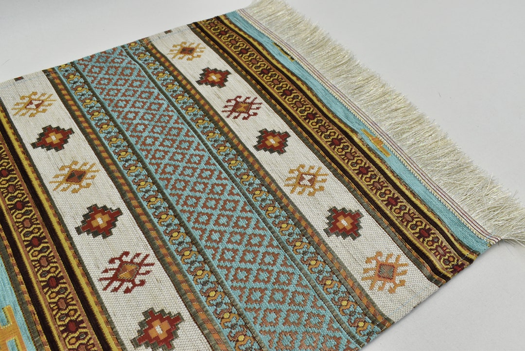 Classic Table Runner, Oriental Runner, Table Textile, Home Decor ...
