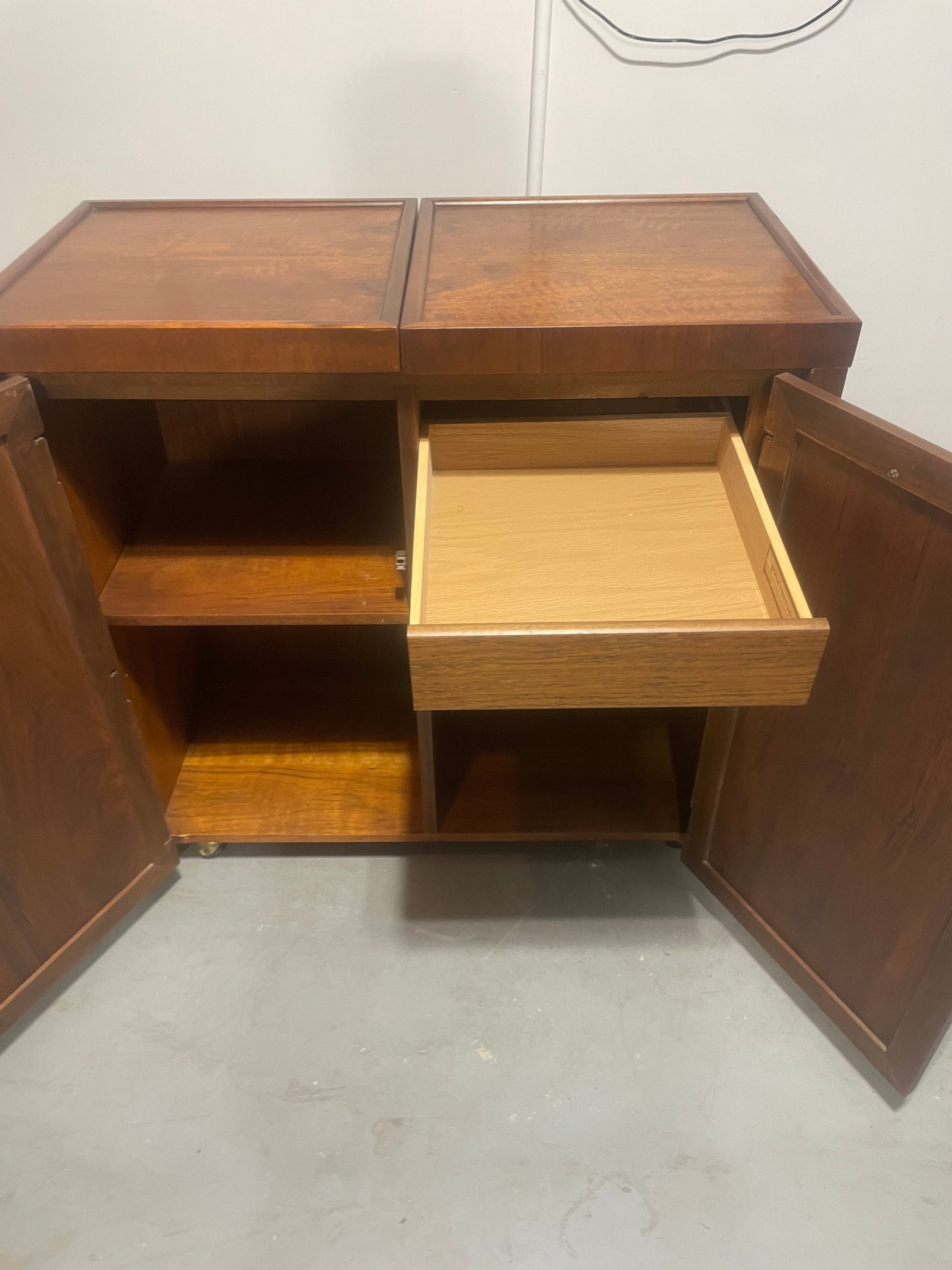 Mid-century Modern MCM Rosewood Bar Serving Cart Jack Cartwright ...
