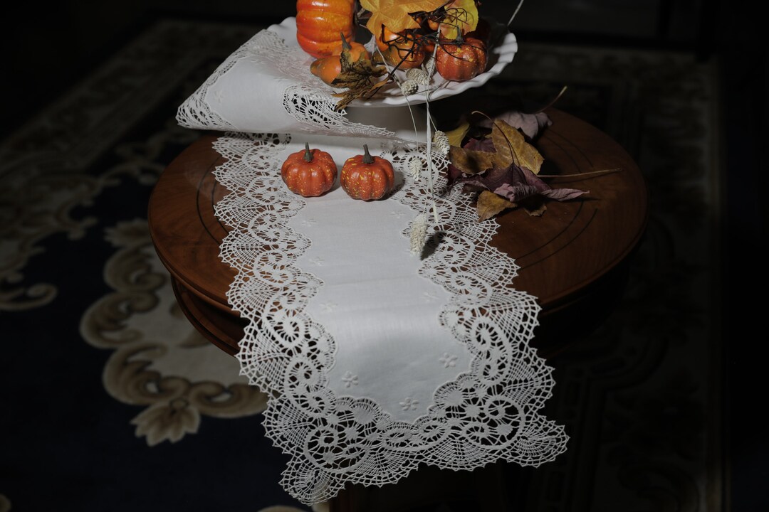 Classic Table Runner Europe Design and Style Traditional - Etsy