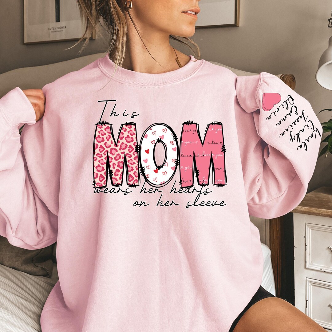 Custom This Mom Wears Her Heart on Her Sleeve, Personalized Mama ...