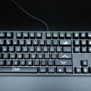 Legend of Zelda South-facing Legends Backlit Keycap Set | Compatible ...