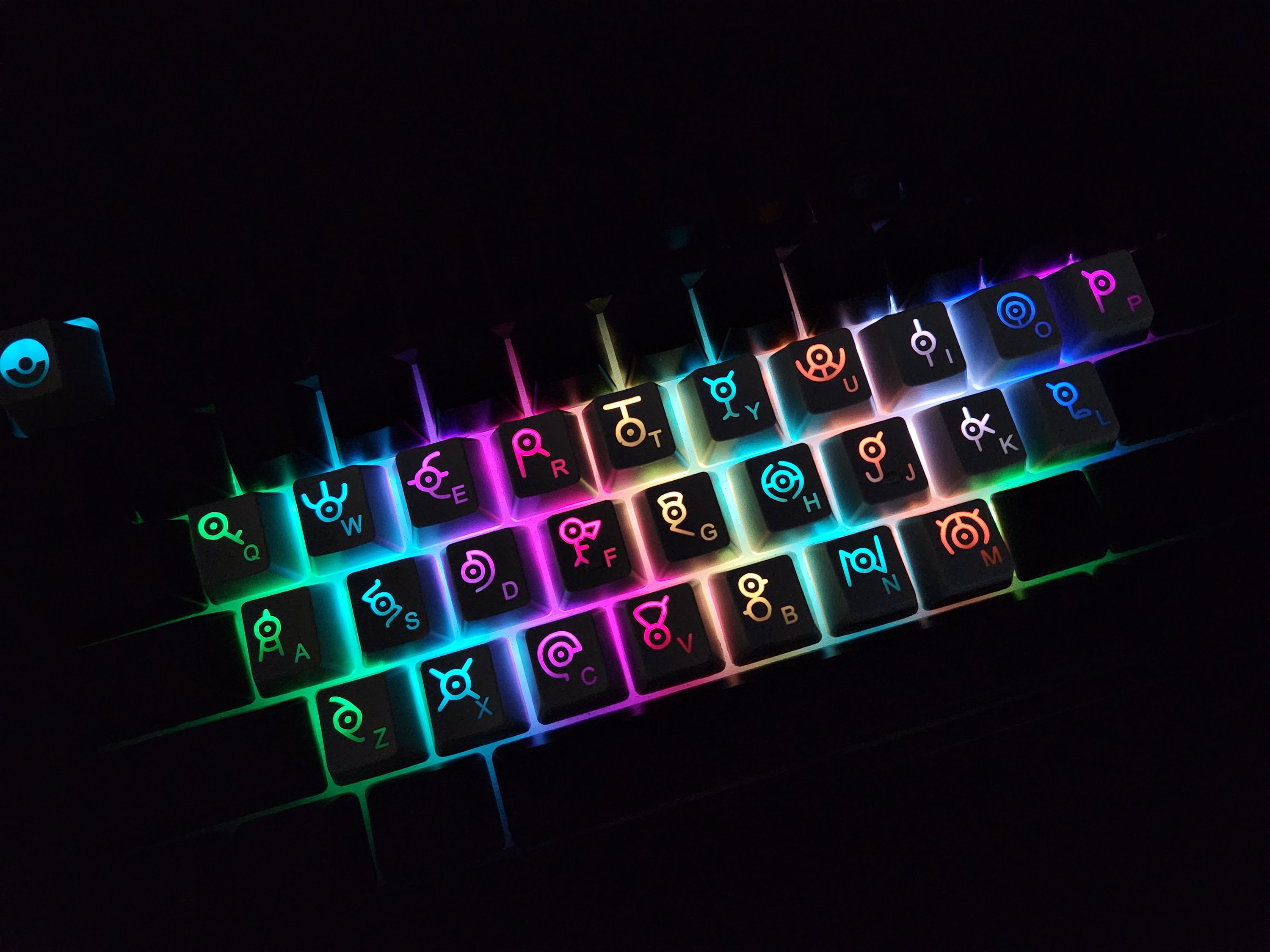 Pokemon Unown OFF WHITE Backlit Keycap Set (A to Z / 26 Keycaps ...
