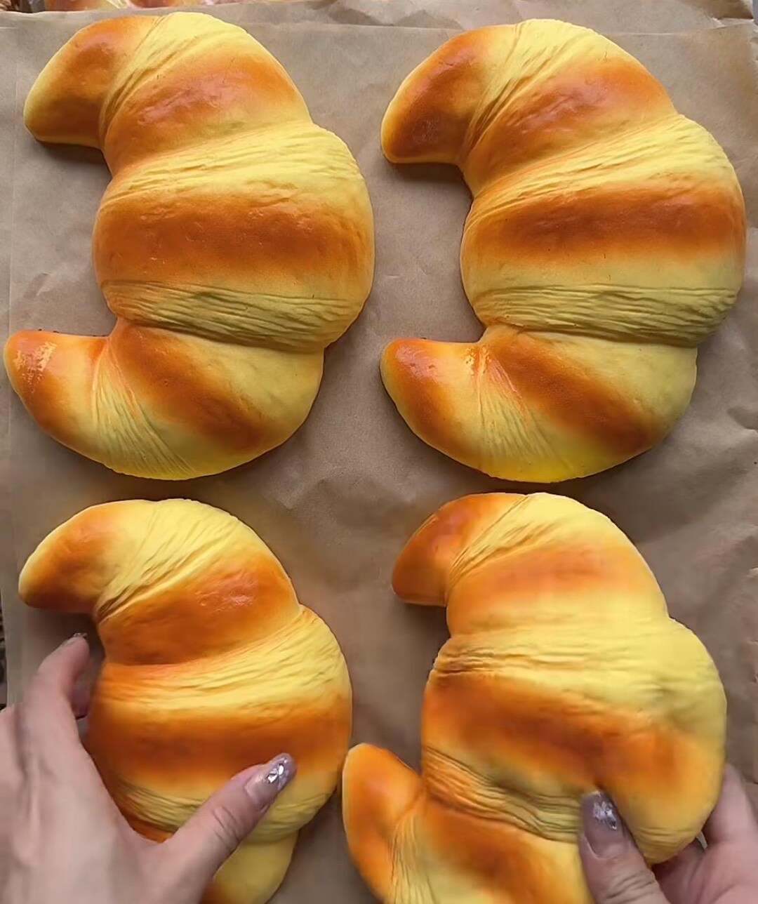 Realistic Croissant Slow-rise Toy | Jumbo Size | ~15cm - Etsy