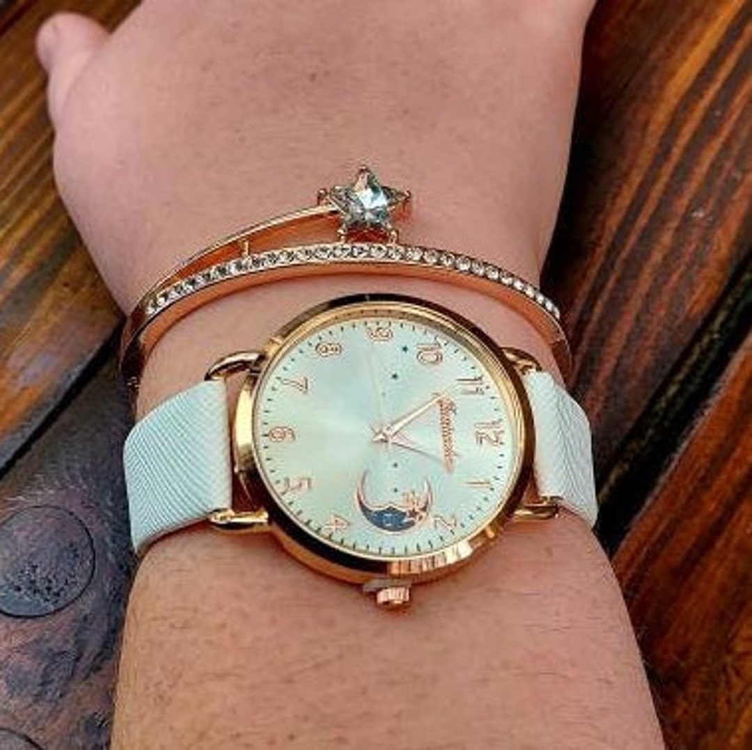 Moon Dial Bracelet Wrist Watch Black & White Leather Band Wrist Watch ...