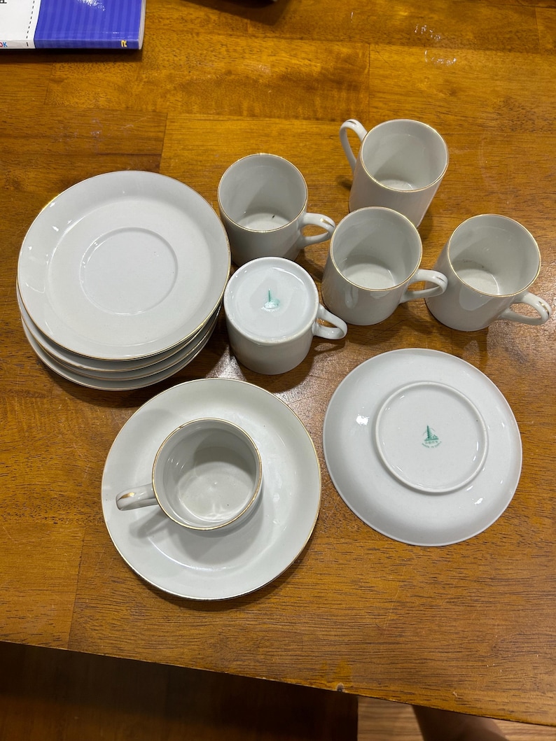 Vintage White Tea Cup Set With Gold Trim Elegant Porcelain Coffee Set ...