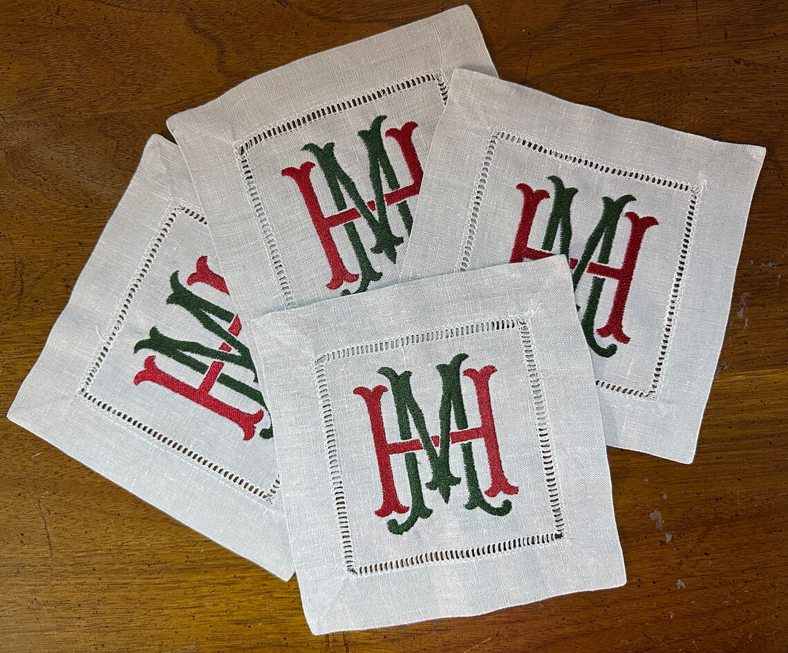 Interlocking Initial Cocktail Napkins | Wedding Gift for Couples ...