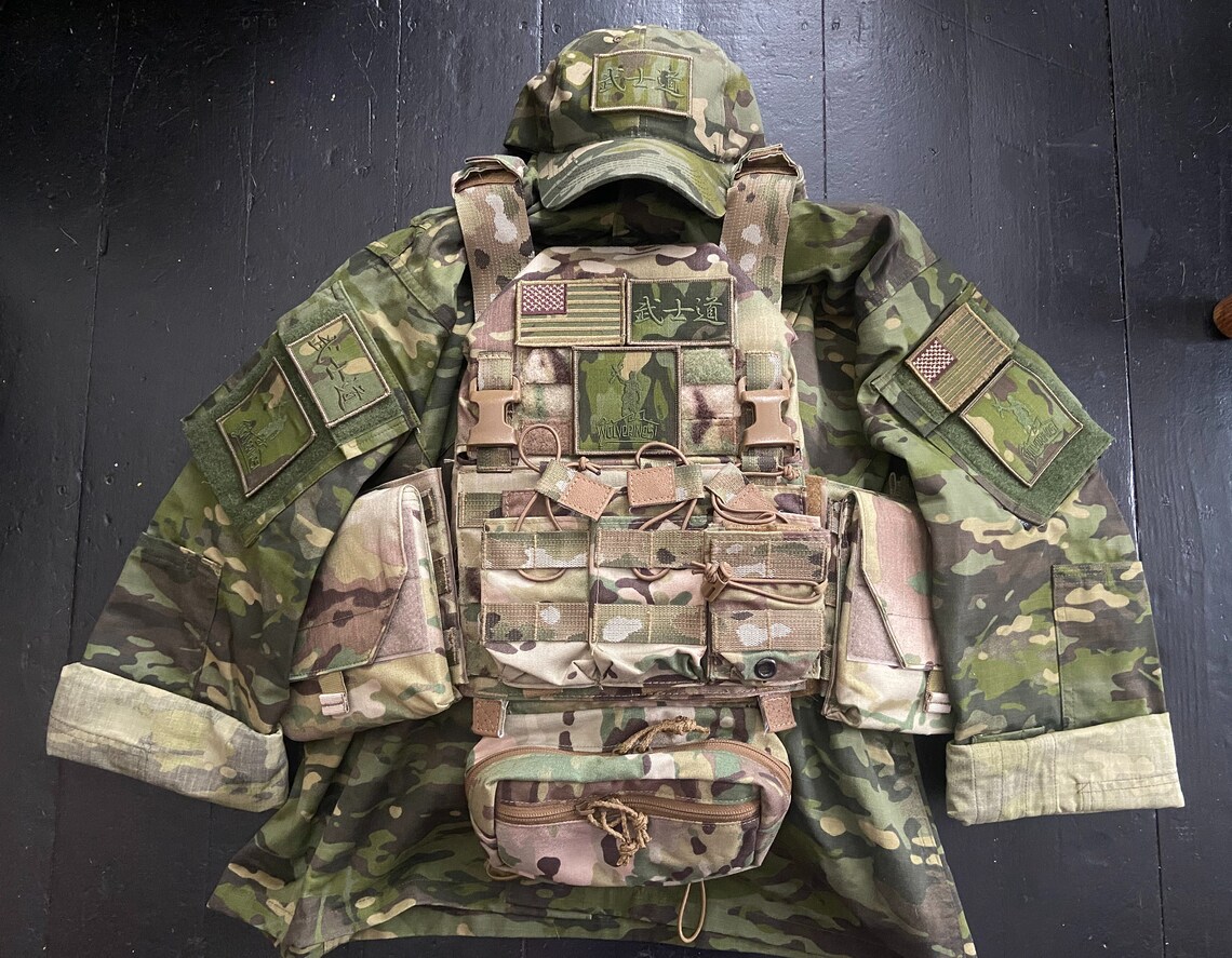 Multicam Tropic Wolverines 3" X 3" Morale Patch W/ Hook Back - Made in ...