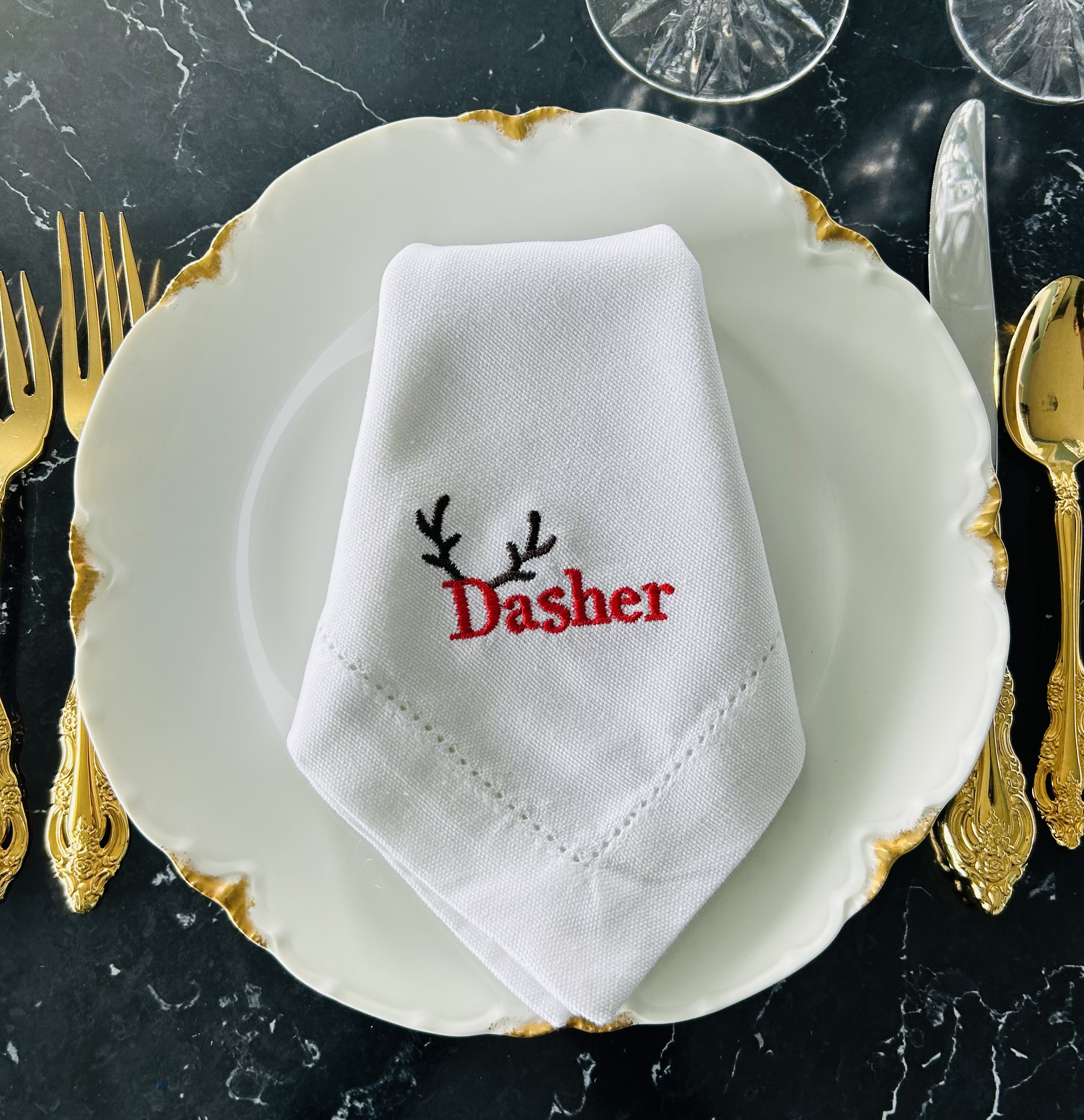 Embroidered Reindeer Christmas Napkin, Holiday Dinner Linen - Etsy