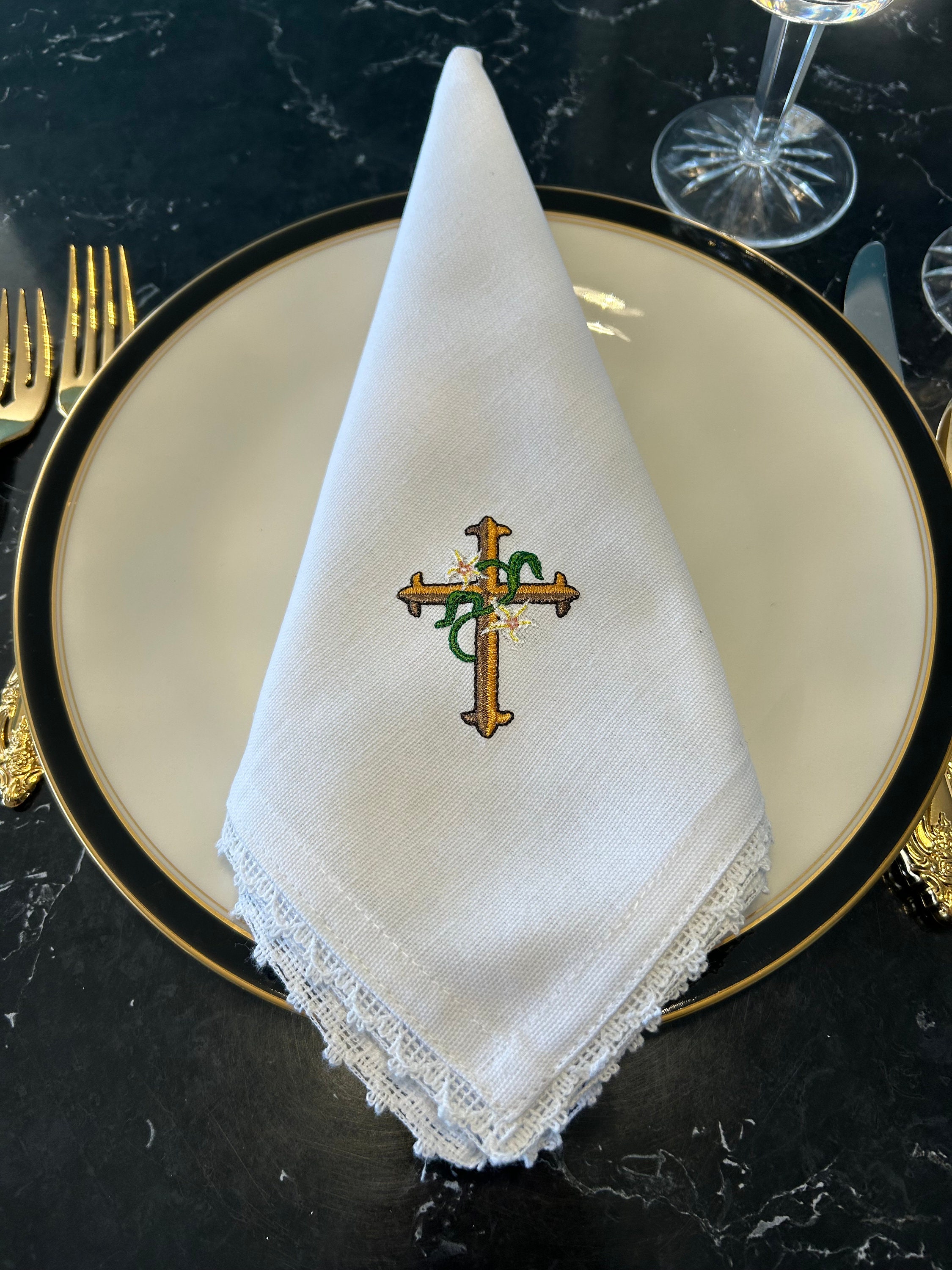 Embroidered Cross Dinner Napkins/baptism Napkin/ Easter Napkins/first ...