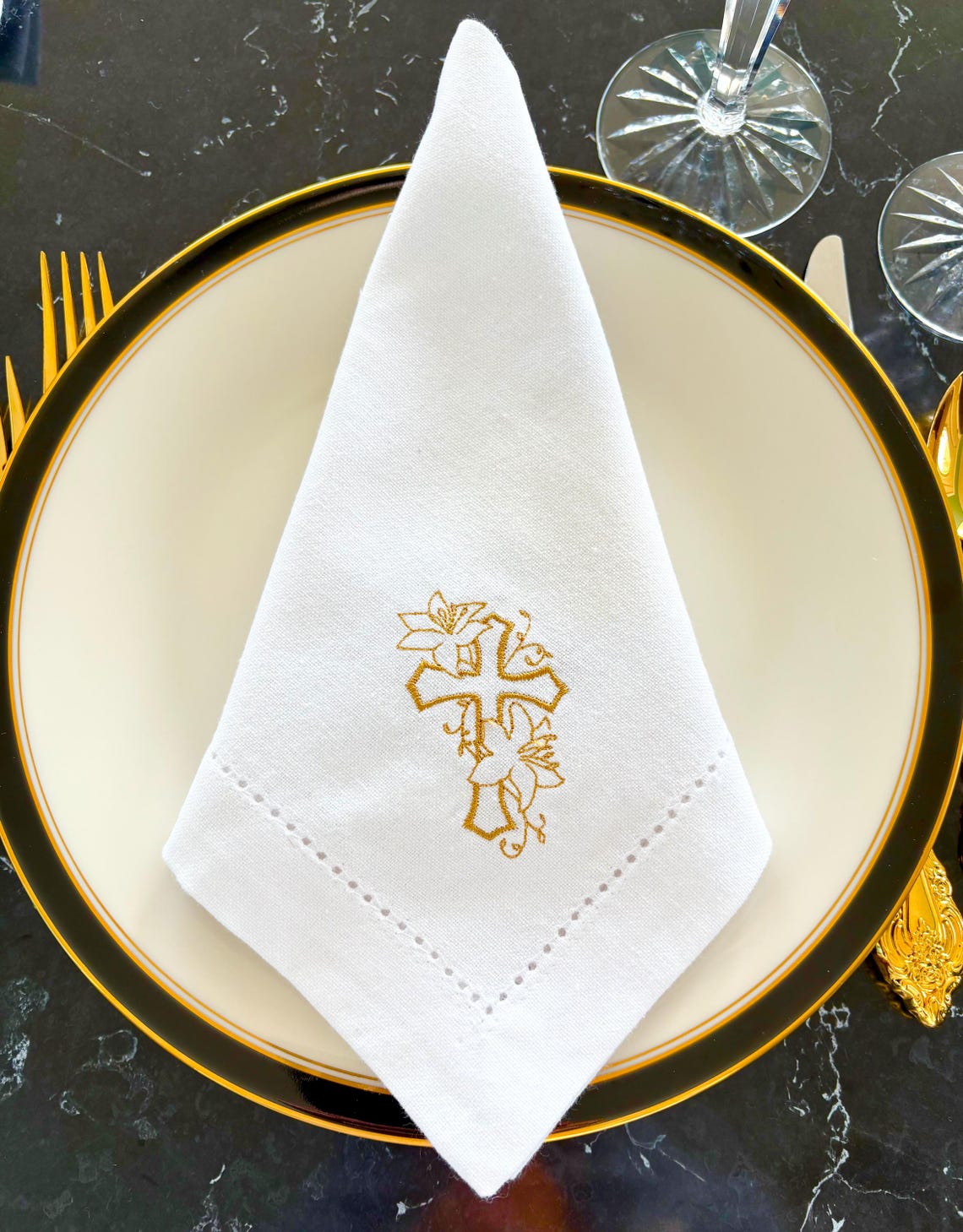 Embroidered Cross Cotton Napkin: Religious Dinner Decor - Etsy