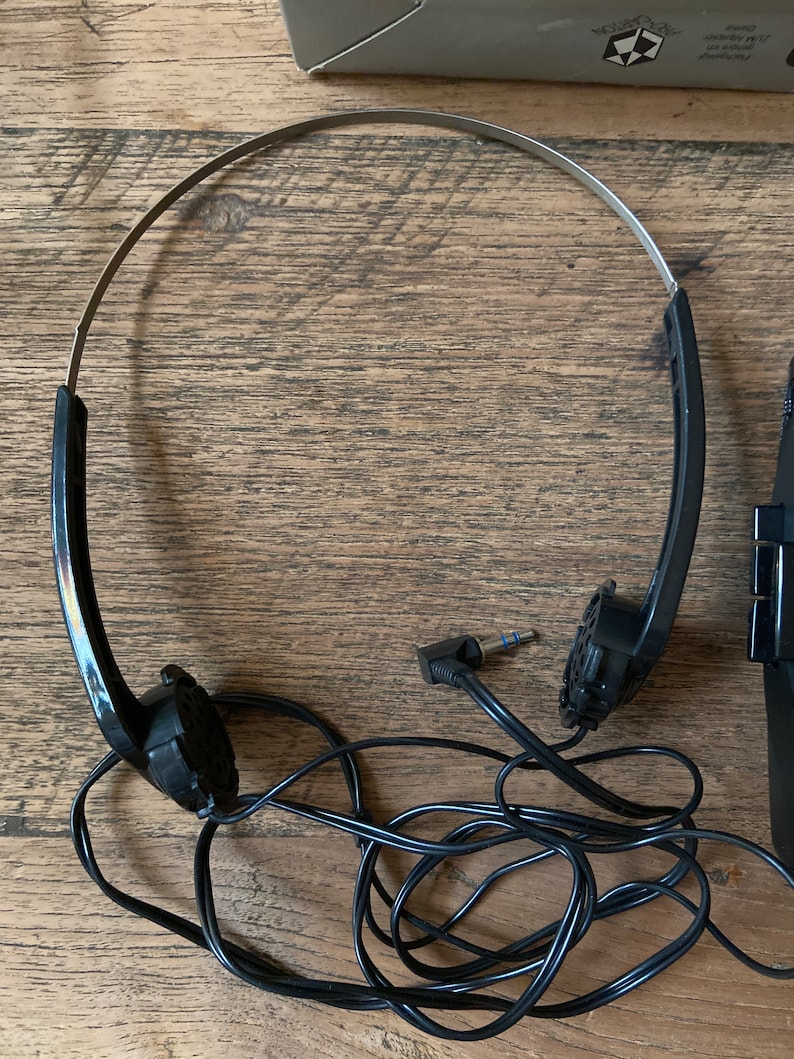 Audiosonic Walkman in Original Box and in Working Condition. CT 192 ...