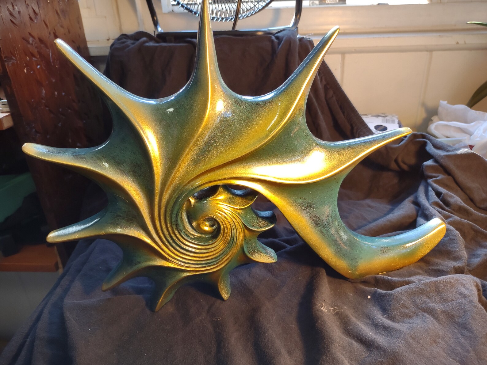 Familiar Nautilus-like Spirit House / Trap or Gateway - Etsy