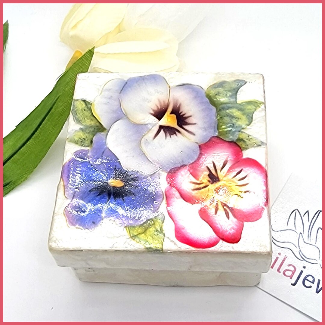 Oyster Shell Painted Jewelry Box, Trinket Box for Rings, Bracelets ...