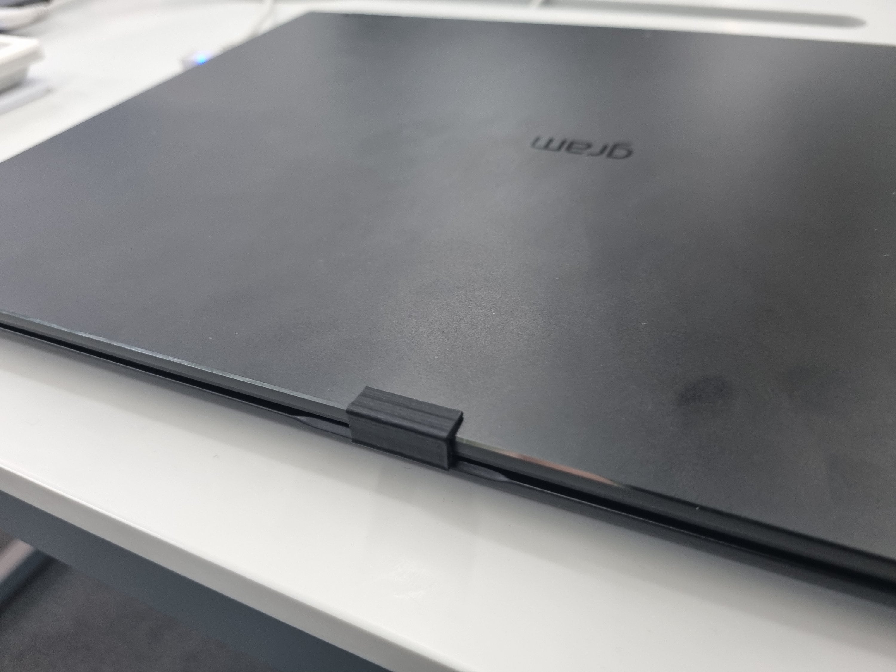 LG Gram 16"/17" Webcam Cover: No Glue, Slide-on - Etsy