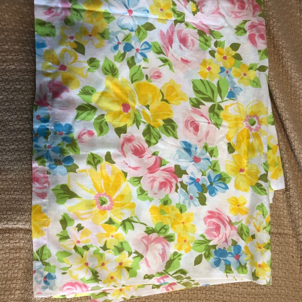Vintage Floral Sheet - Etsy