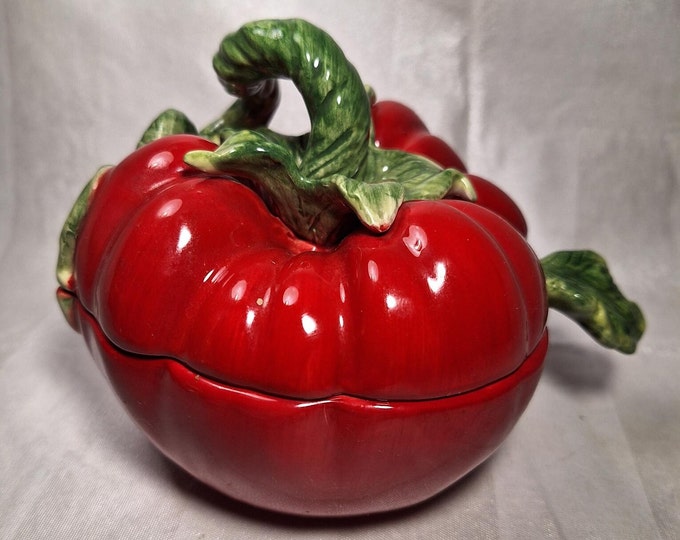 Vintage Kaldun & Bogle Detailed Ceramic Red Tomato and Vine Lidded Bowl ...
