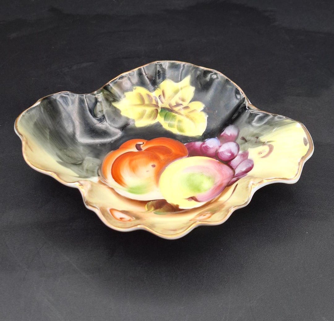 Vintage Lefton China Hand Painted Fruit Motif Dish Apples Grapes Leaves ...