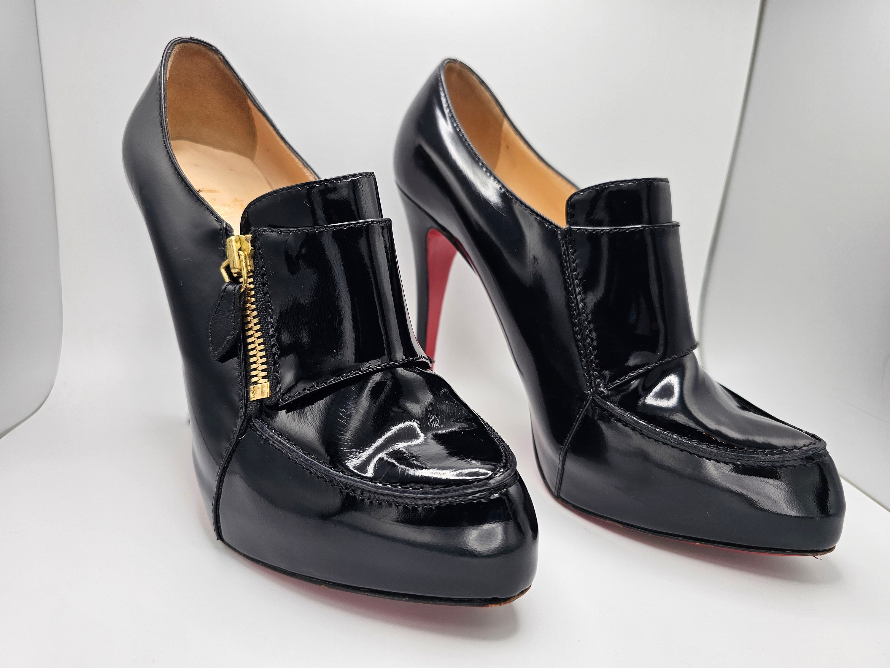 Christian Louboutin Size UK 39 Lapono Patent Leather Black Booties Gold ...