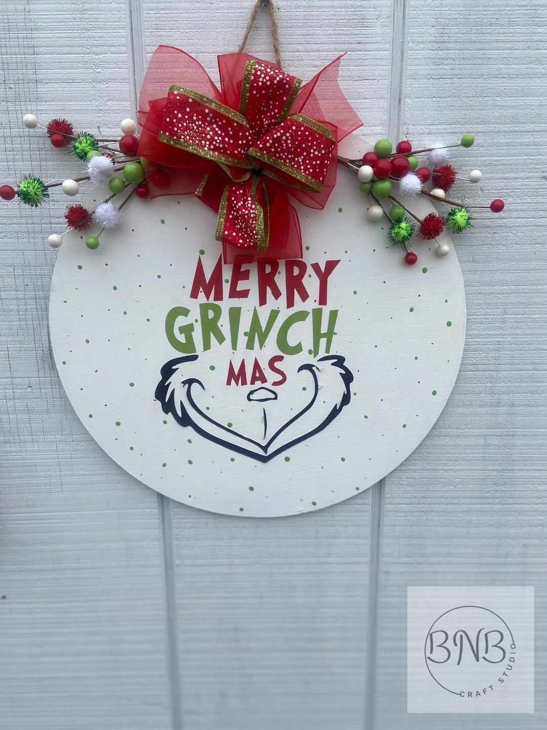 Grinch | Door Hanger| Welcome Sign| 14” Round Sign - Etsy