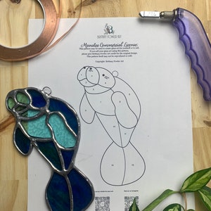 Manatee Glass Pattern, Stain Glass Patterns, Stained Glass Hobby, Modern Stained Glass, Diy ...