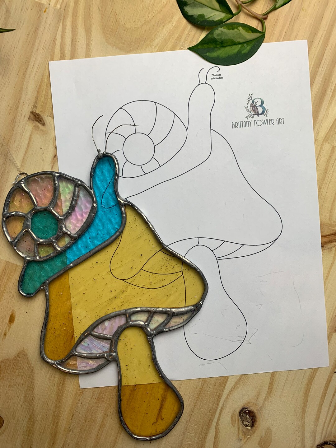 Stained Glass Pattern, Sun Catcher Pattern, Glass Projects, Beginner ...