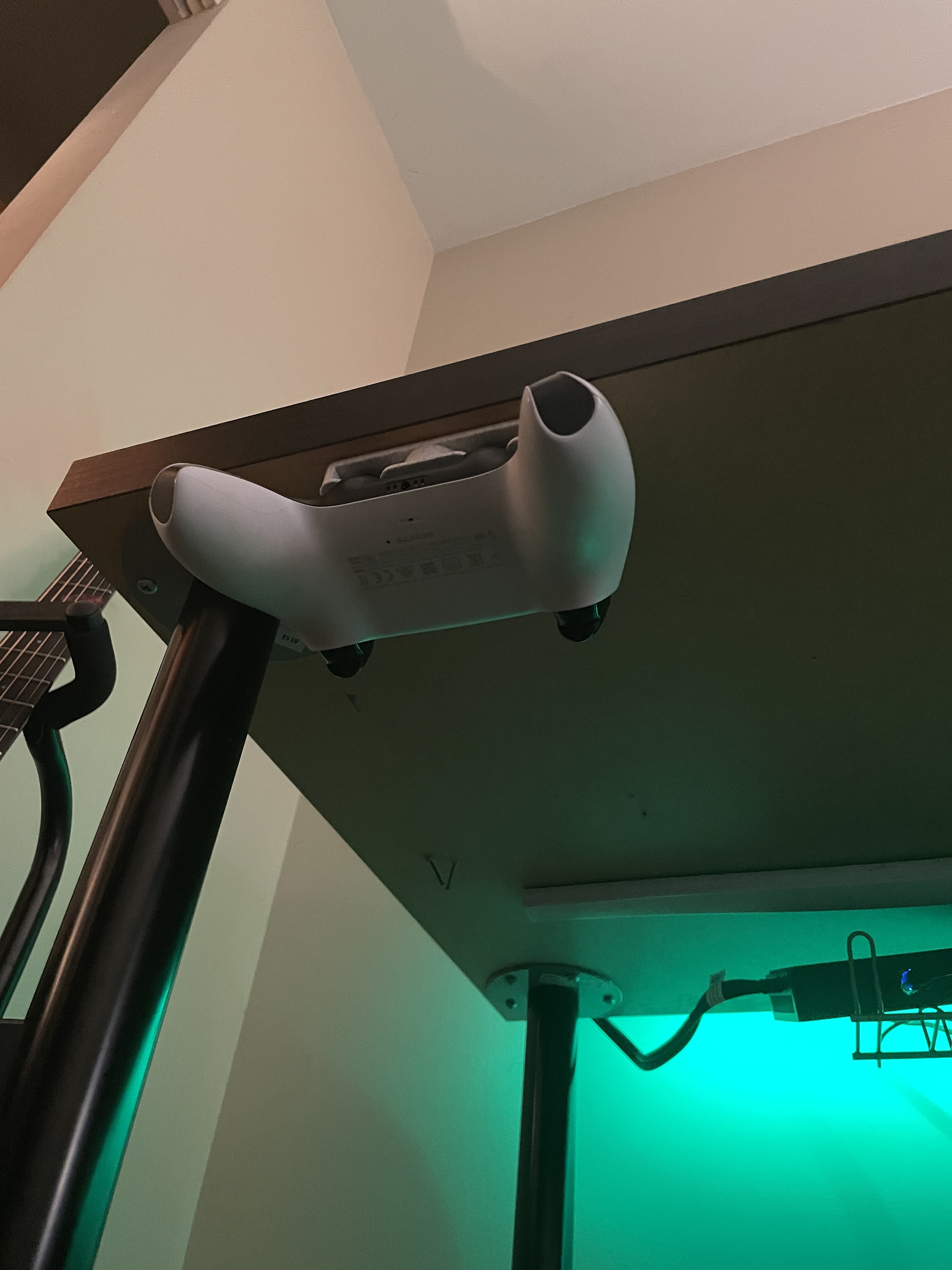 PS5/PS4 Under the Desk Controller Mount - Etsy