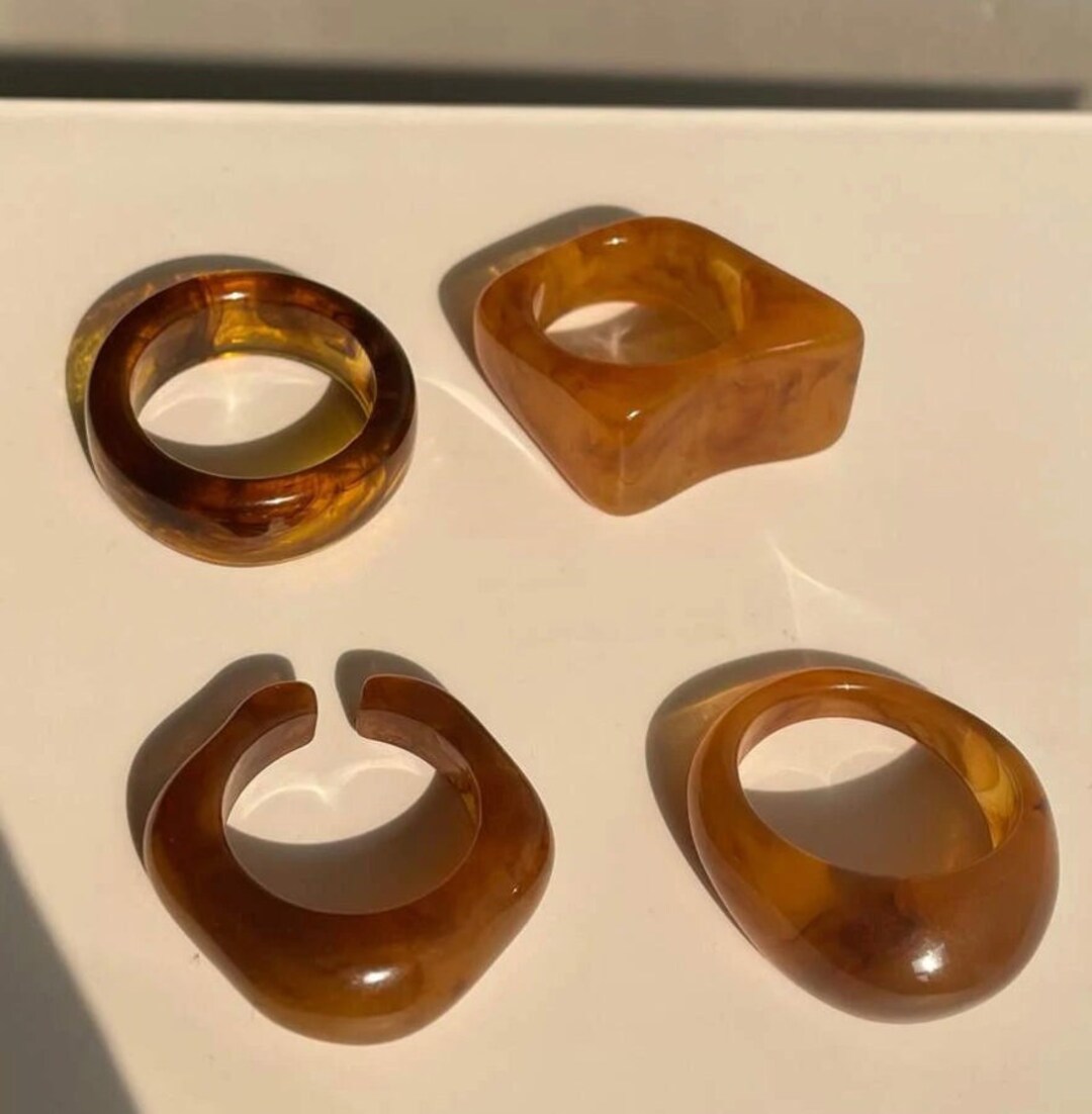 Acrylic Brown Resin 4 Rings - Clear, Brown, and Opaque Ring Set | Funky ...