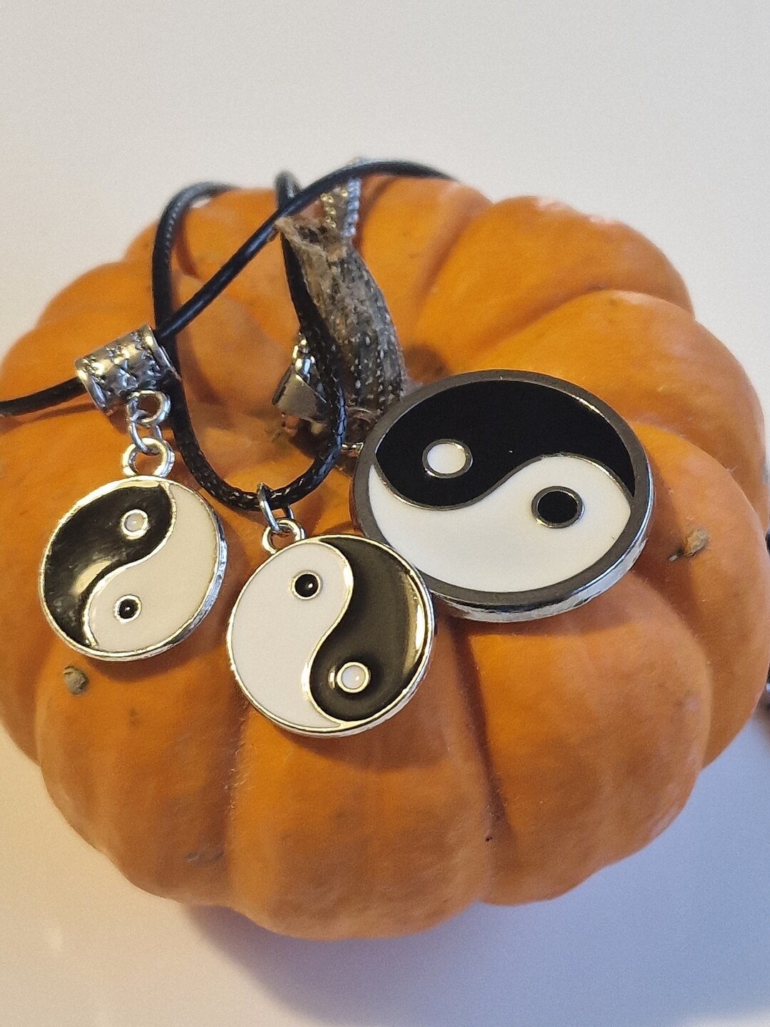 Ying Yang Pendants Unisex Cord or Large Chain Necklace Taoist Spiritual ...