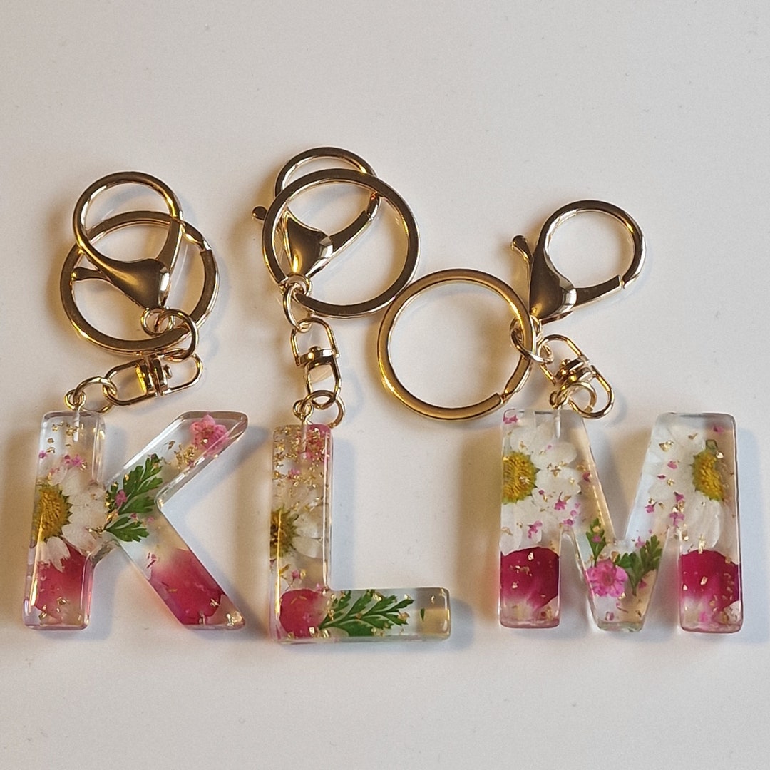 Personalised Flower Initial Resin Keychain Gift for Her Handmade Gift ...