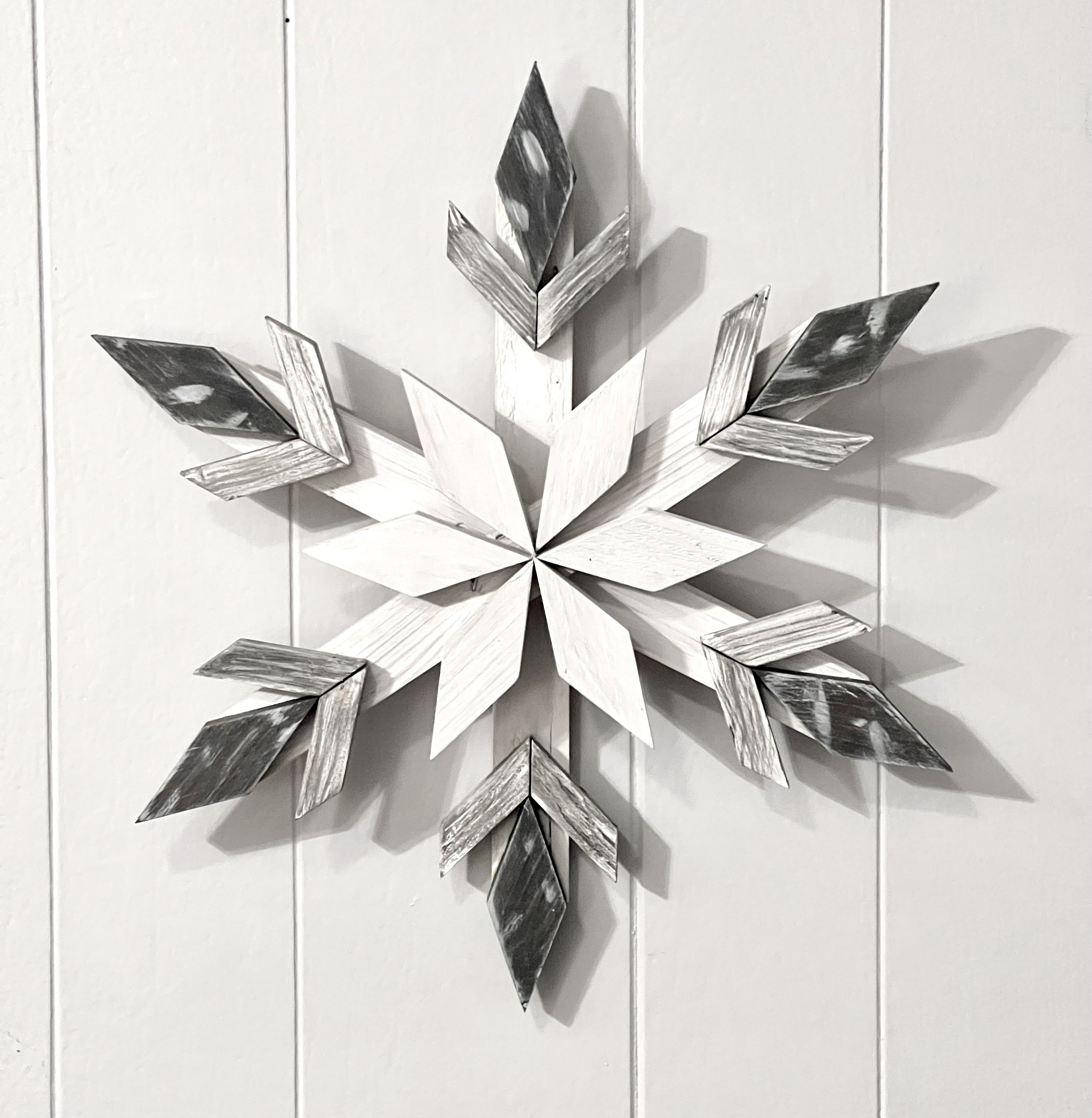 Farmhouse Wooden Snowflakes for Stunning Winter Wall Art Rustic ...