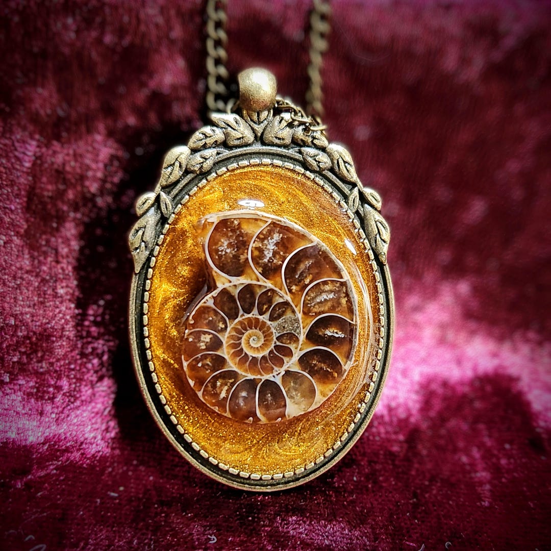 Ammonite Pendant Necklace Handmade - Etsy