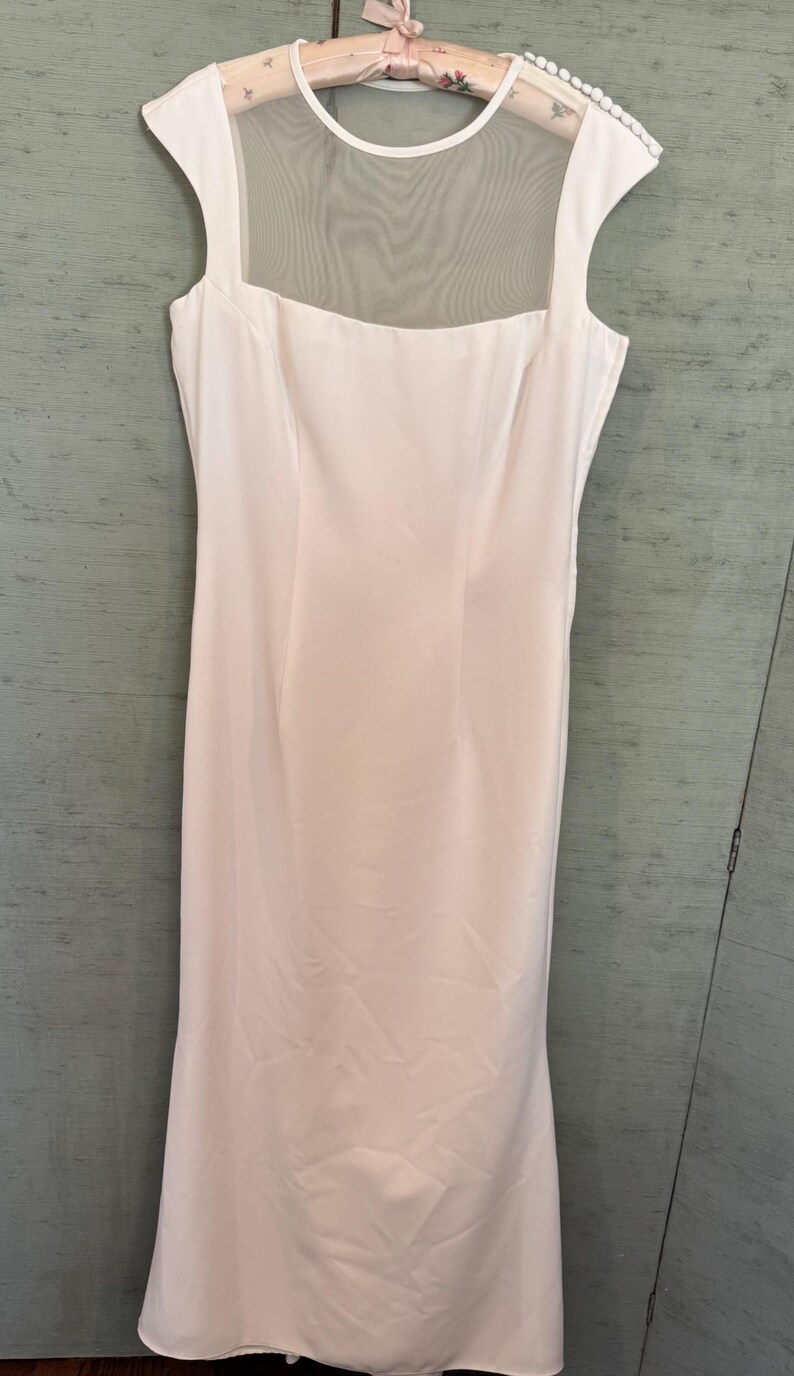 70’s Lady Eleanor Label, Wedding Gown, Hourglass Silhouette - Etsy