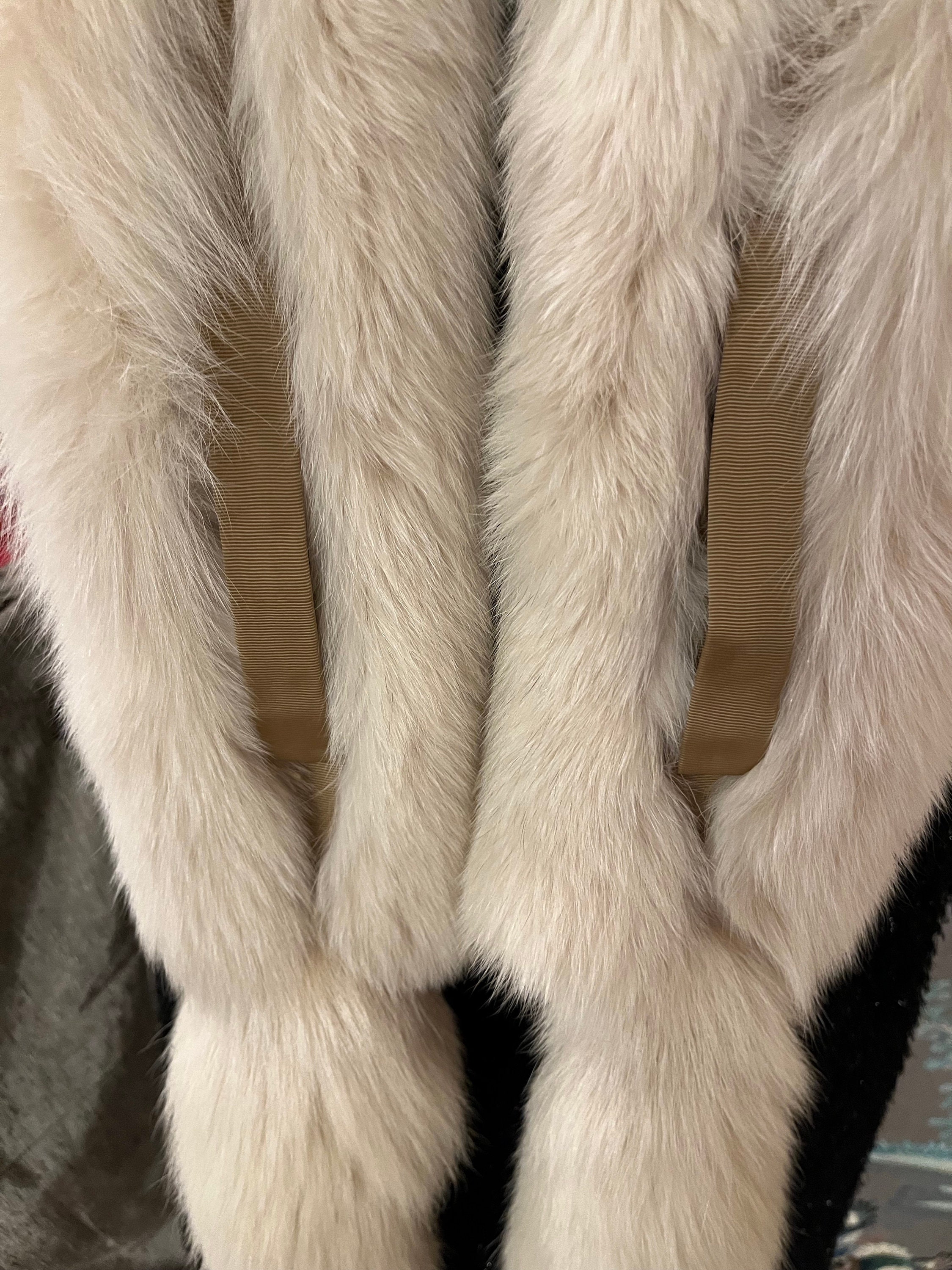 White Fox Stole With Two Tails Attached, 92” Long, 6’’ Wide - Etsy