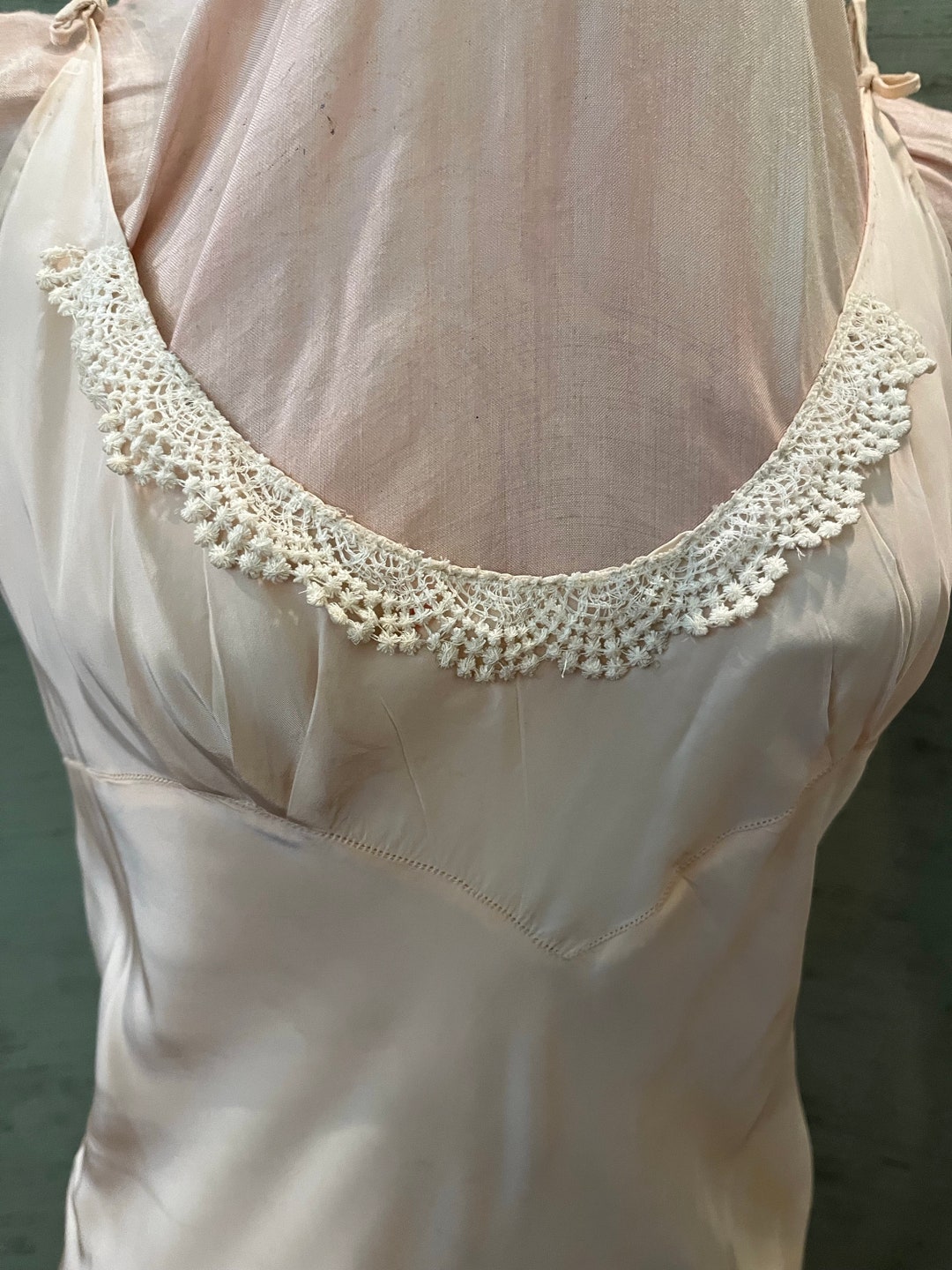 30’s Nightgown, Full Length, Bias Cut Silk With Lacework Trim - Etsy