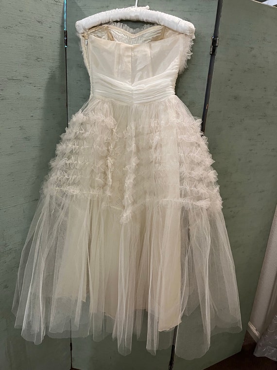 1950 Net Prom dress or wedding, ballerina length, str… - Gem