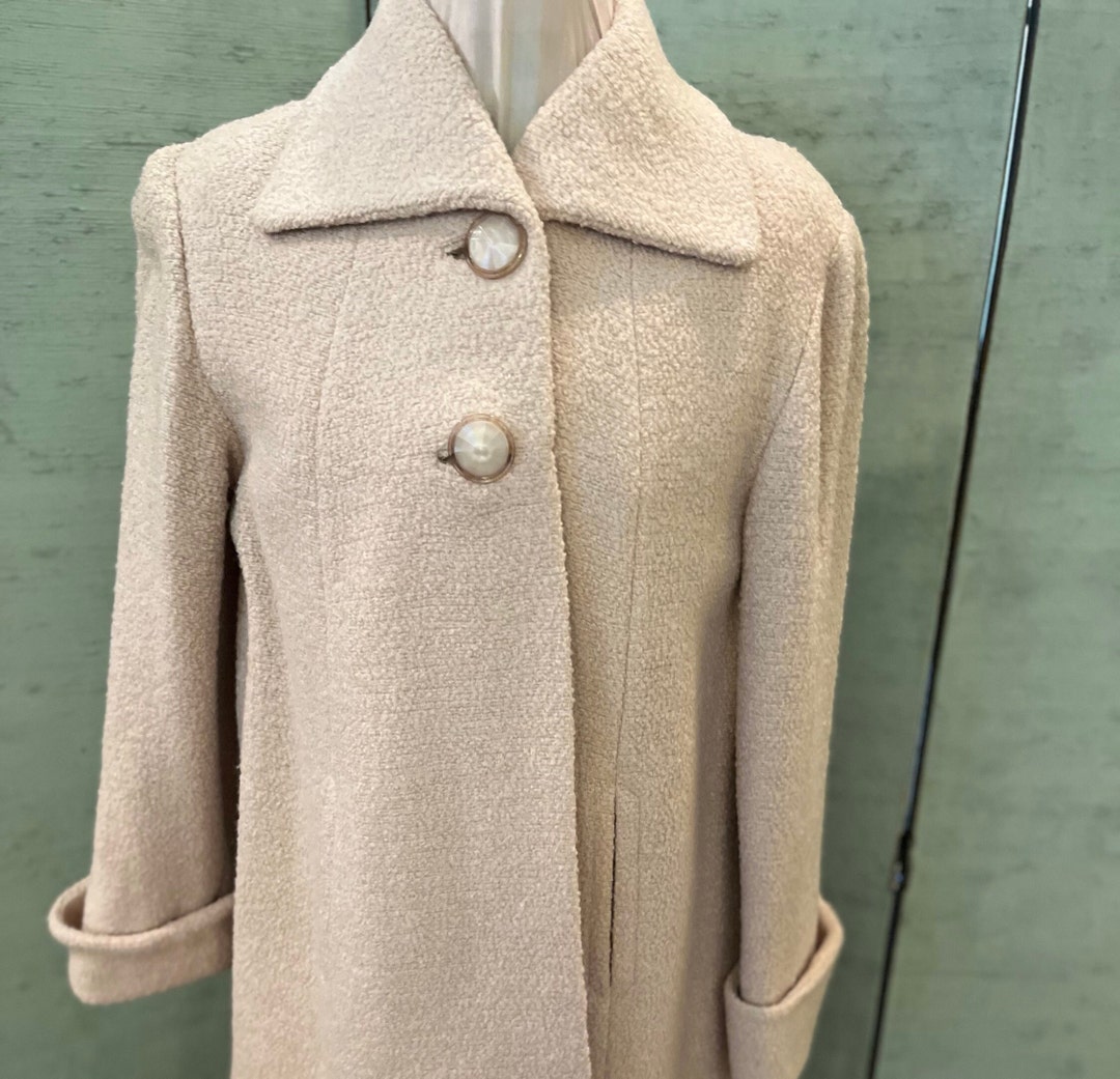 1950 Jacket, Beige Nubby Wool, 2 Clear Cut Buttons, Flailed Style - Etsy