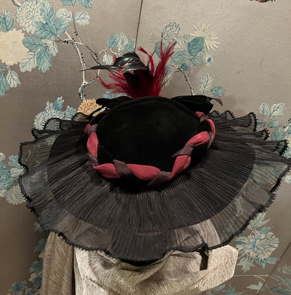 1940 vintage, “Ruth Alan” hat, wide brim, aigrette fe… - Gem