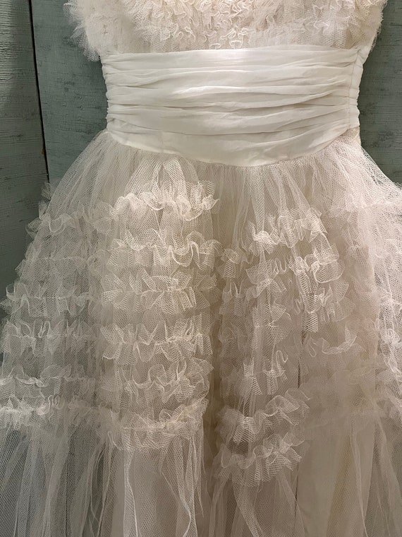 1950 Net Prom dress or wedding, ballerina length, str… - Gem
