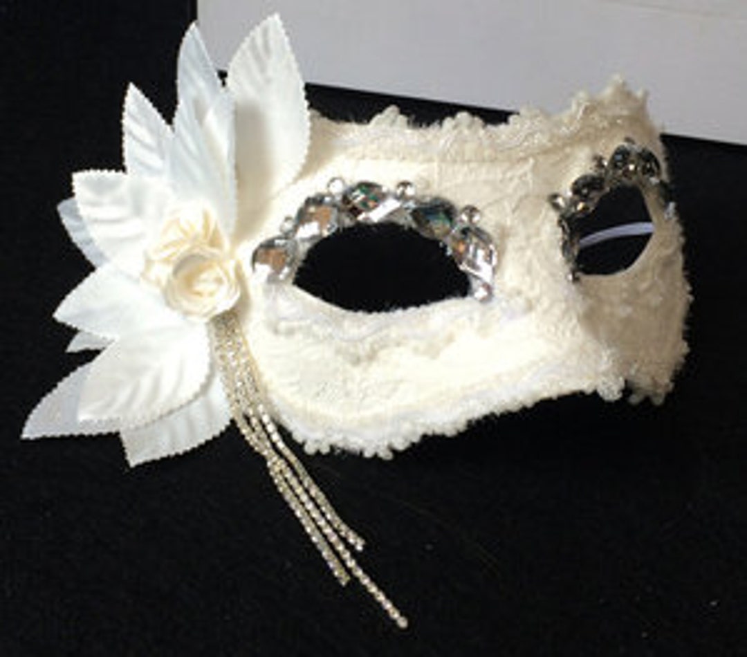 White Tassel Flowermask,masquerade Mask,party Mask,beautiful Mask,court ...