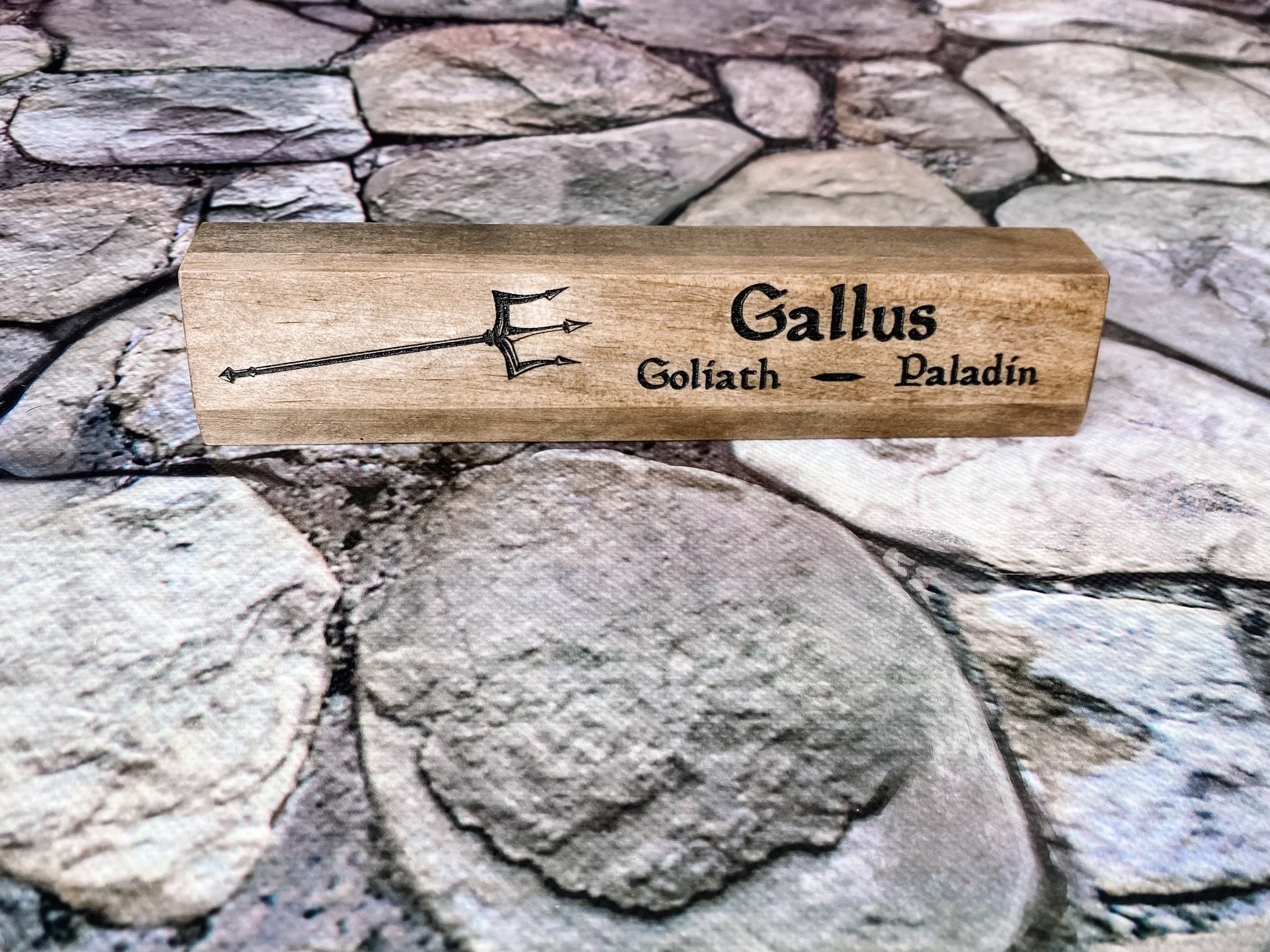 Nameplate for Dnd Characters - Etsy