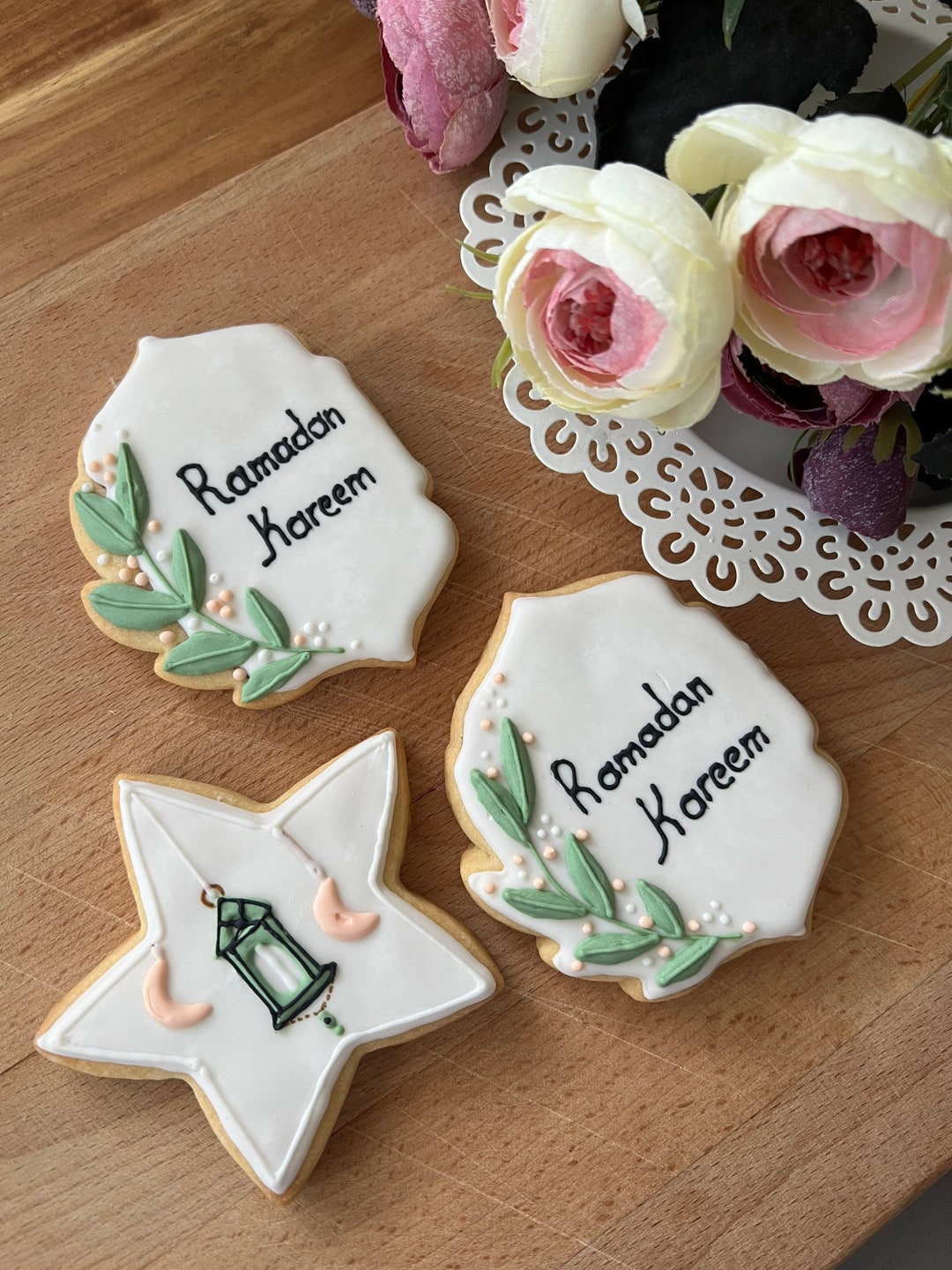 Ramadan Kareem Sugar Cookies With Royal Icing.ramadan Gift Box Idea ...