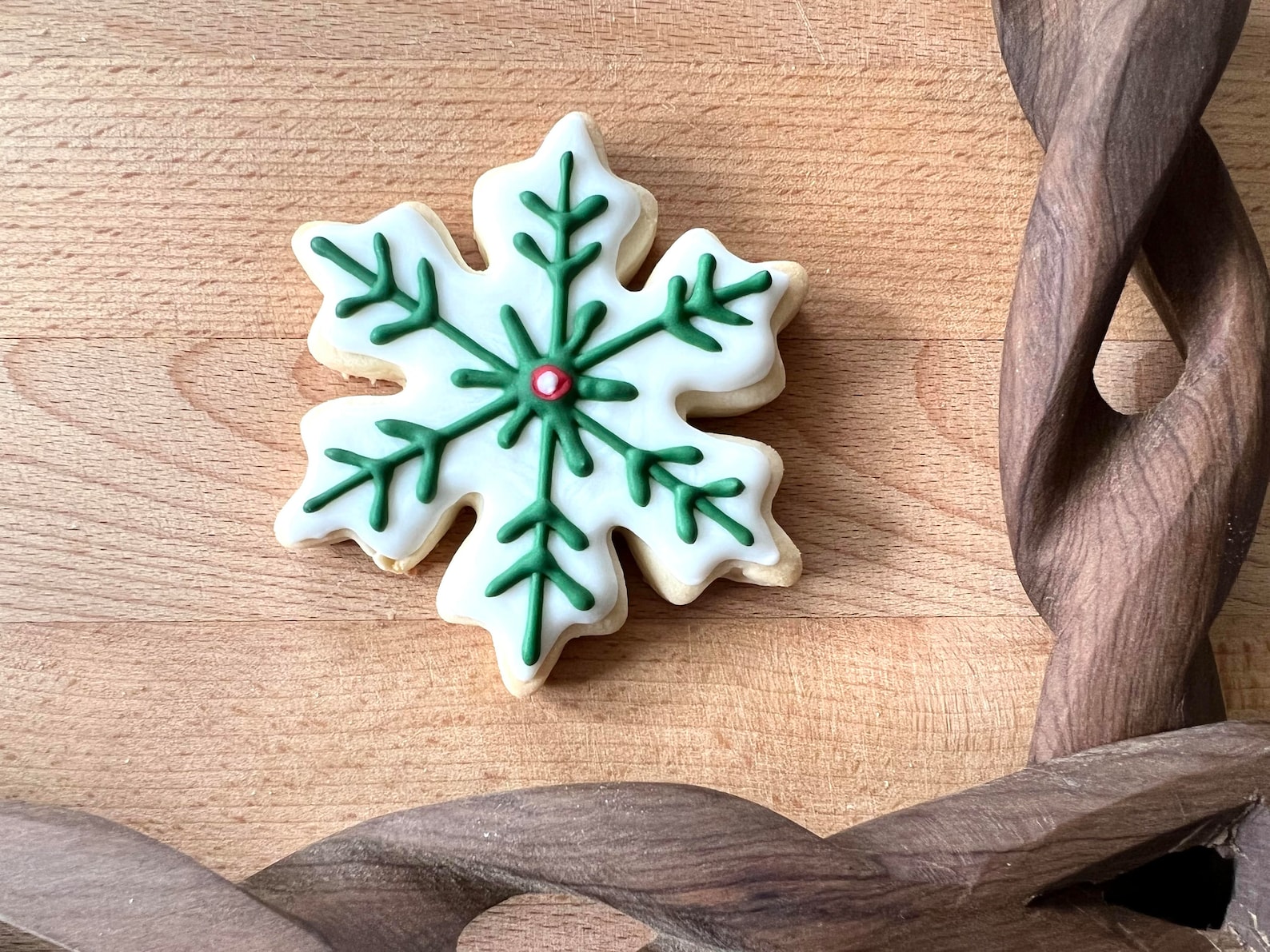 Hand Decorated Snowflake Cookies: Christmas Royal Icing Winter Gift - Etsy