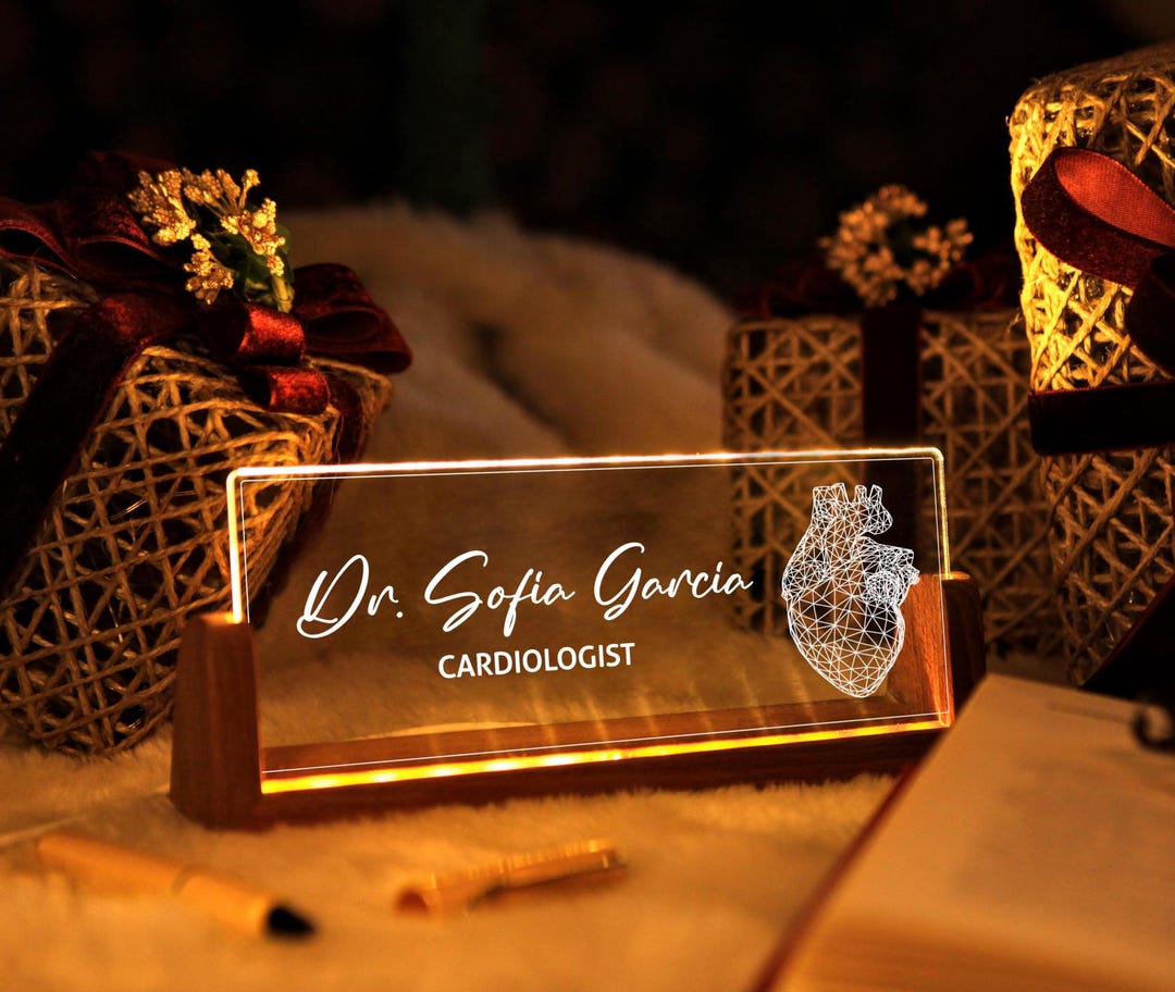 Personalized Lamp for School Cardiologist - Medical Student Graduation ...