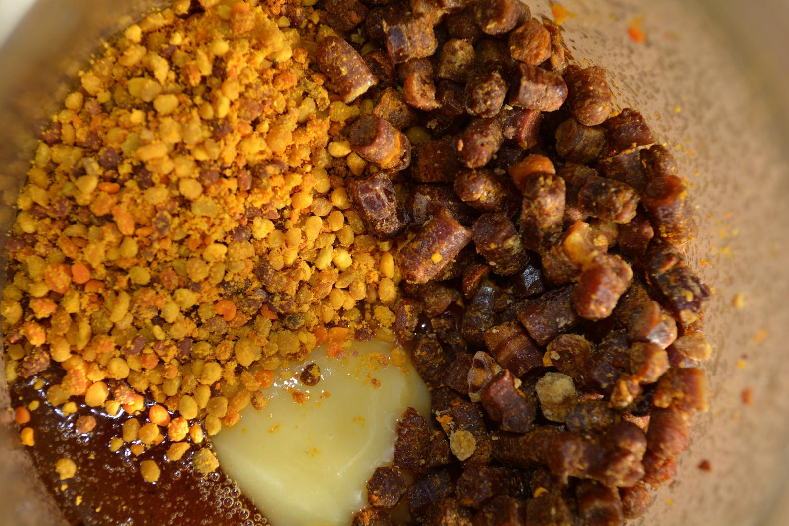 Premium Bee Elixir | Raw Honey + Bee Venom Fusion | Limited Harvest ...