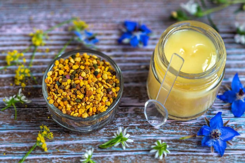 Natural Forest Honey Blend With Pollen, Royal Jelly, Bee Bread ...